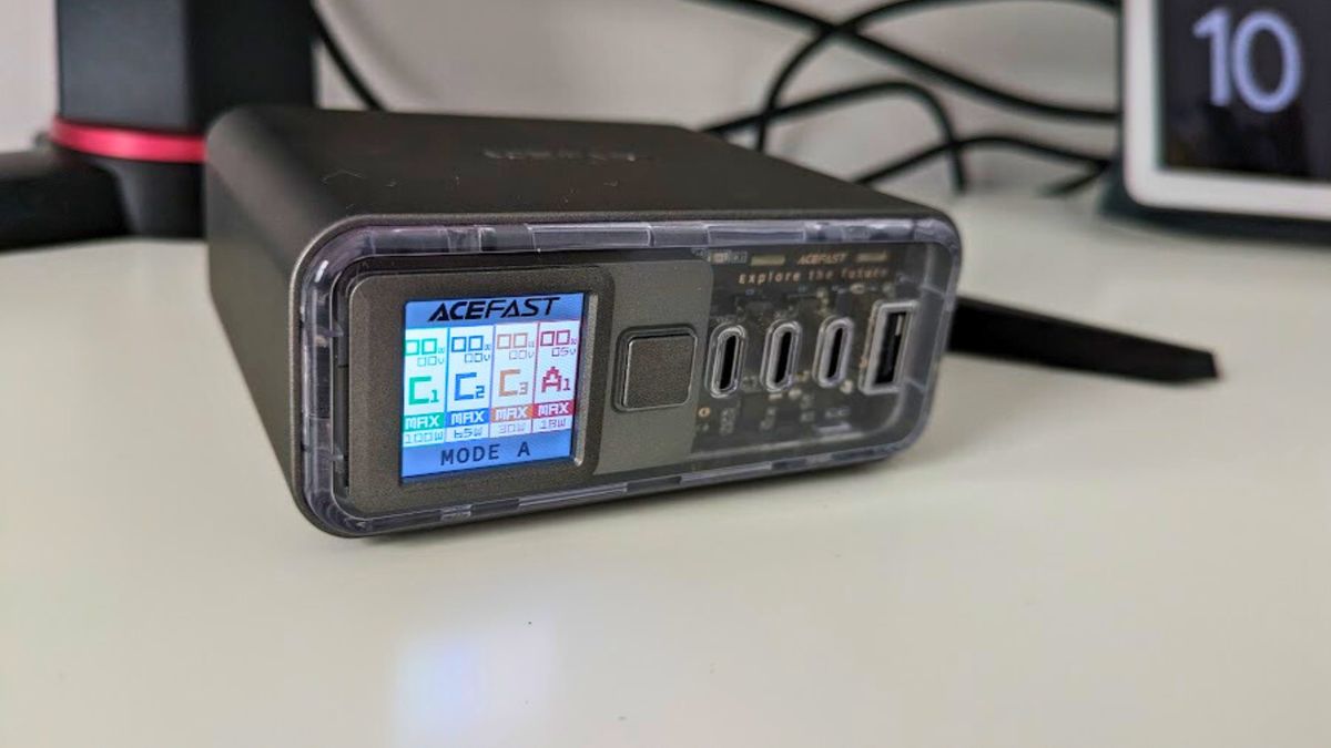 AceFast Z4 218W desktop power station review: a stylish solution for ...