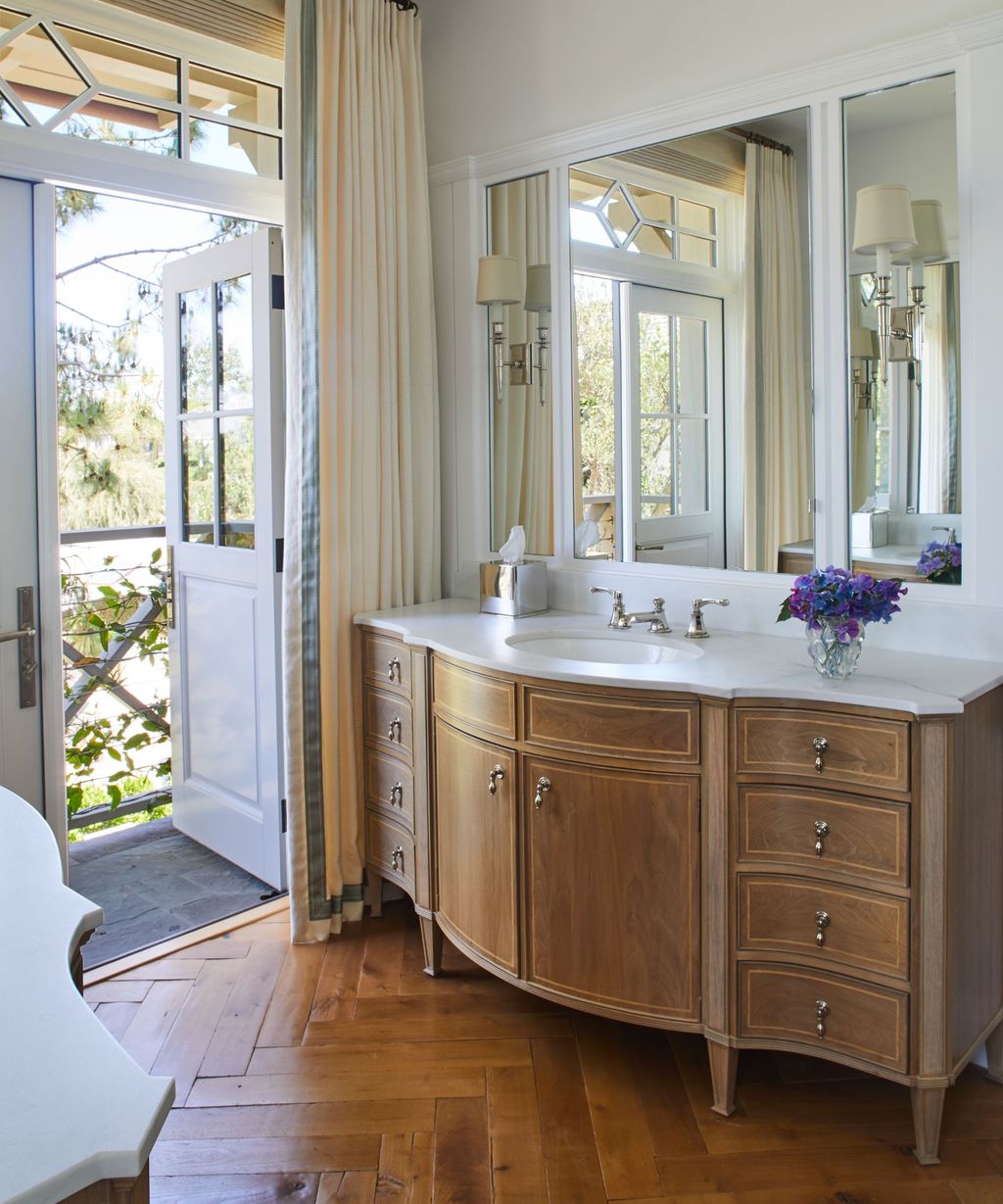 What Is Riviera Interior Design? Designers explain the look | Homes and ...