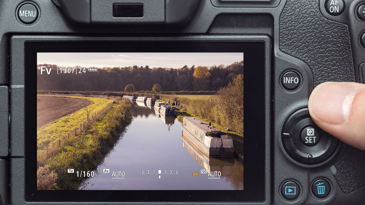 Whaddya mean Canon invented a shooting mode that combines aperture and shutter priority? I ...