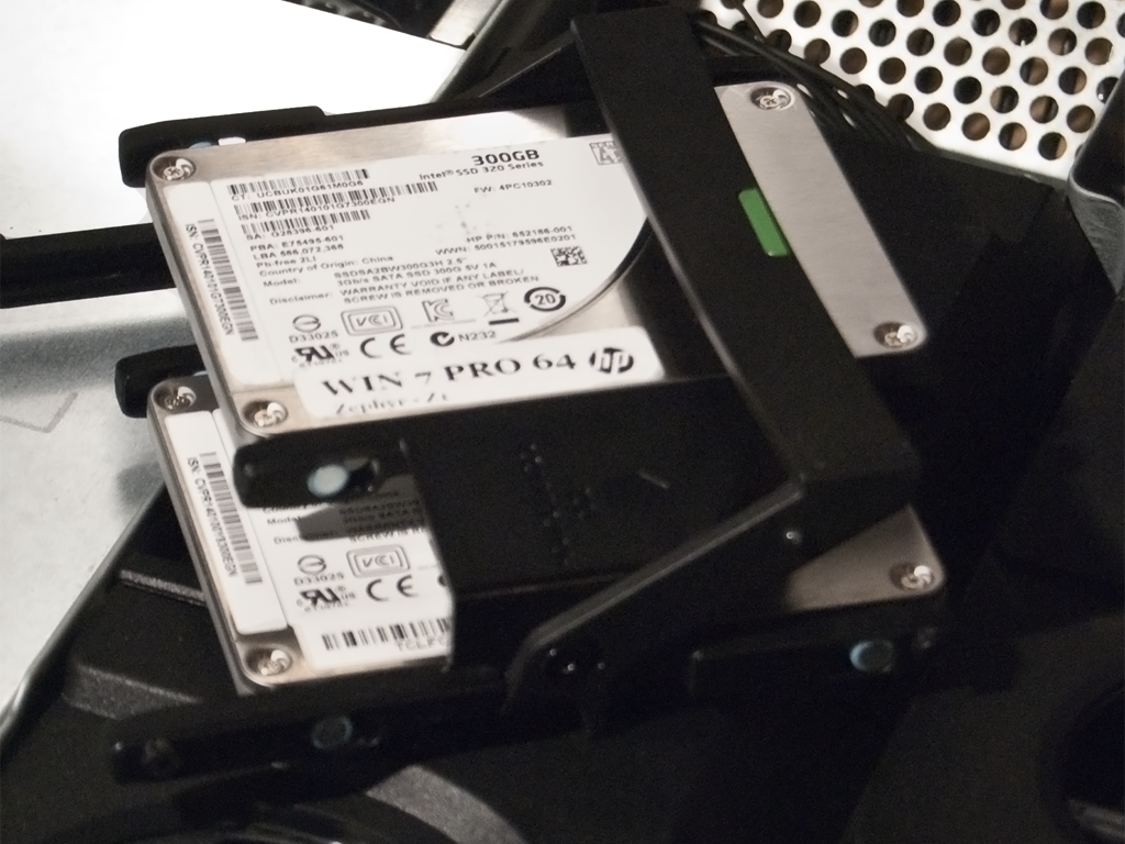 HP Z1 All-In-One Workstation: What It Looks Like Inside