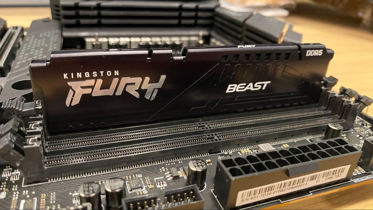 How to Install RAM in a PC | Tom's Hardware