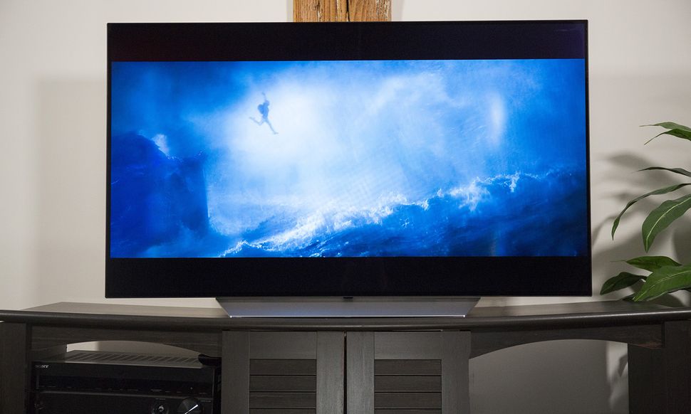 LG 55-inch C7 OLED (OLED55C7P) Review: An Unbeatable OLED Bargain | Tom ...