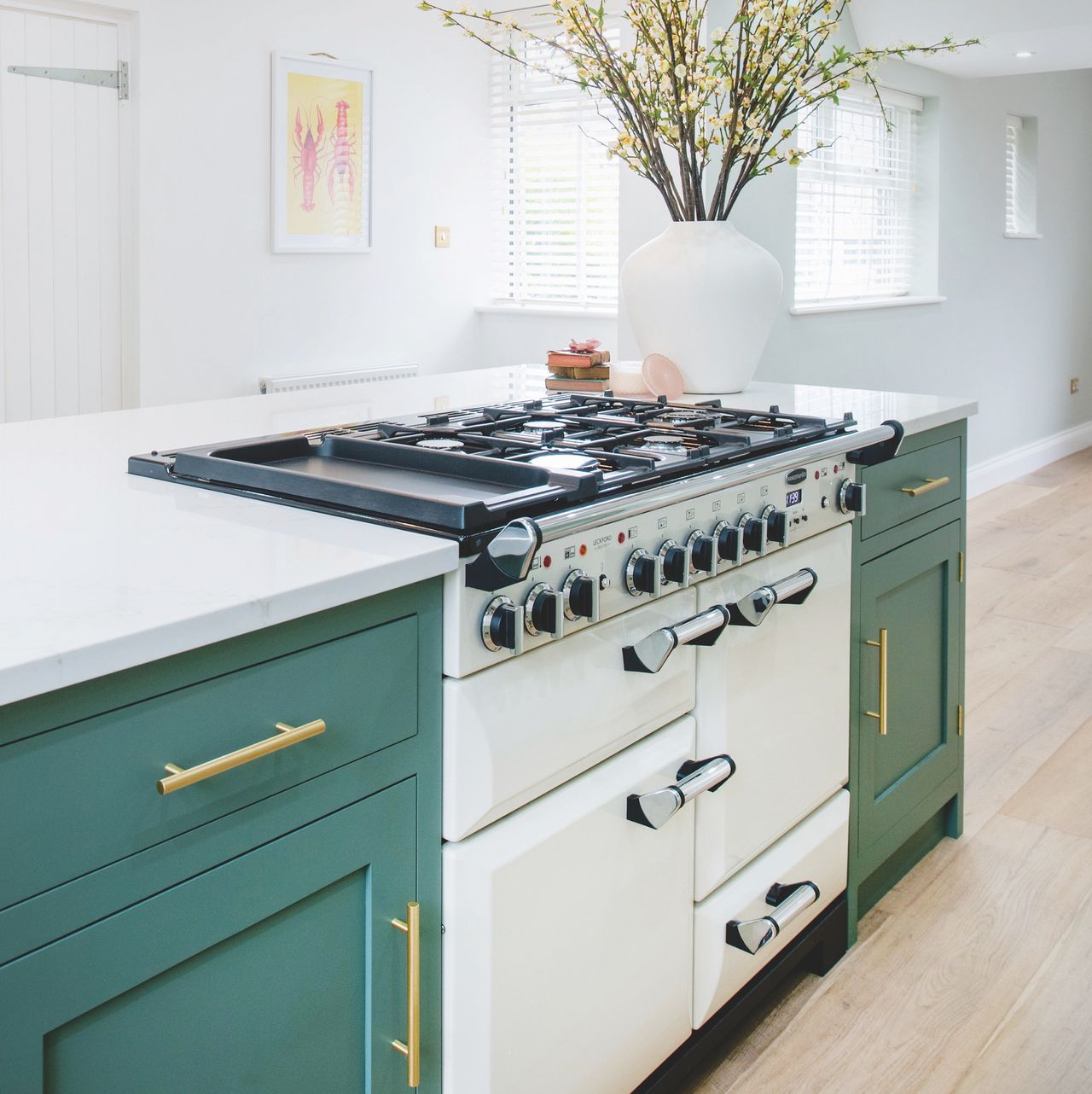 The best place to position your cooker in a kitchen | Ideal Home