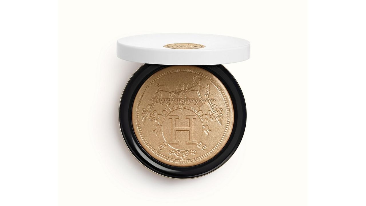 The best highlighters for a perfect glitter-free glow | Woman & Home