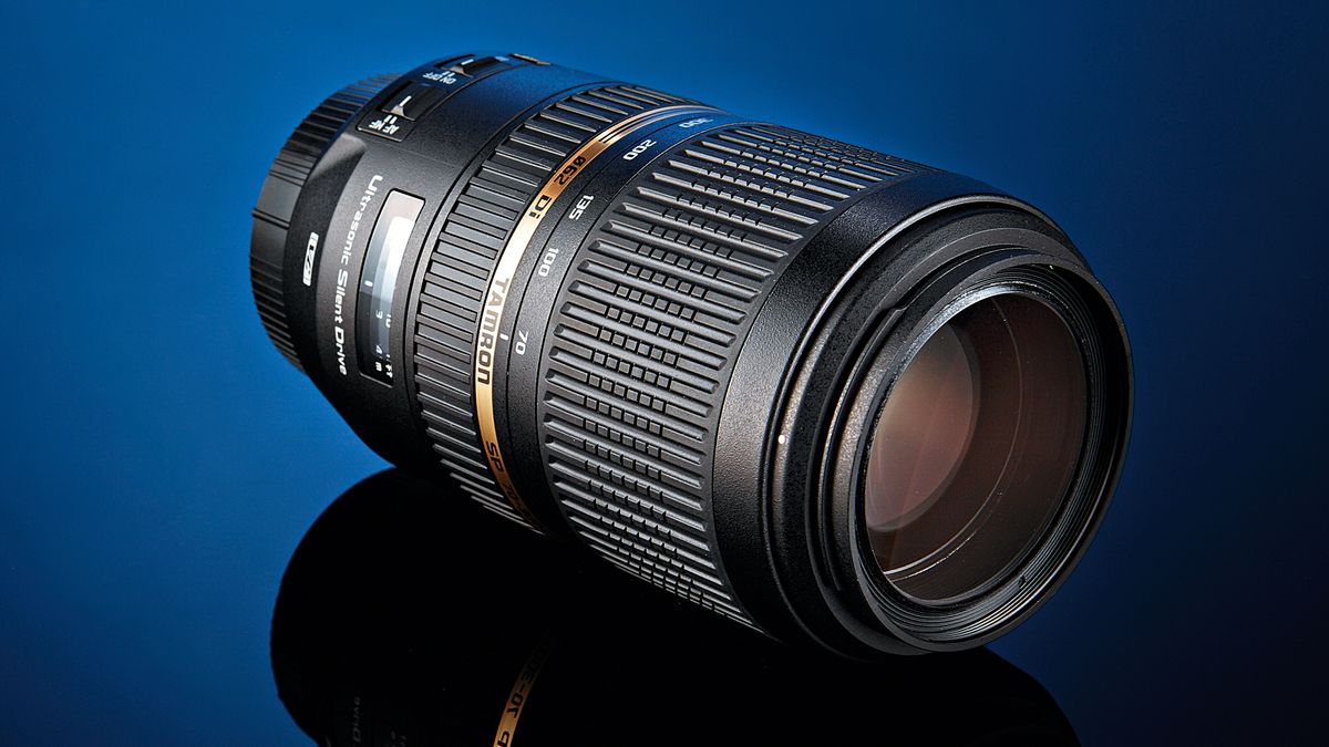 The best telephoto lenses for Canon DSLRs in India for March 2018 ...