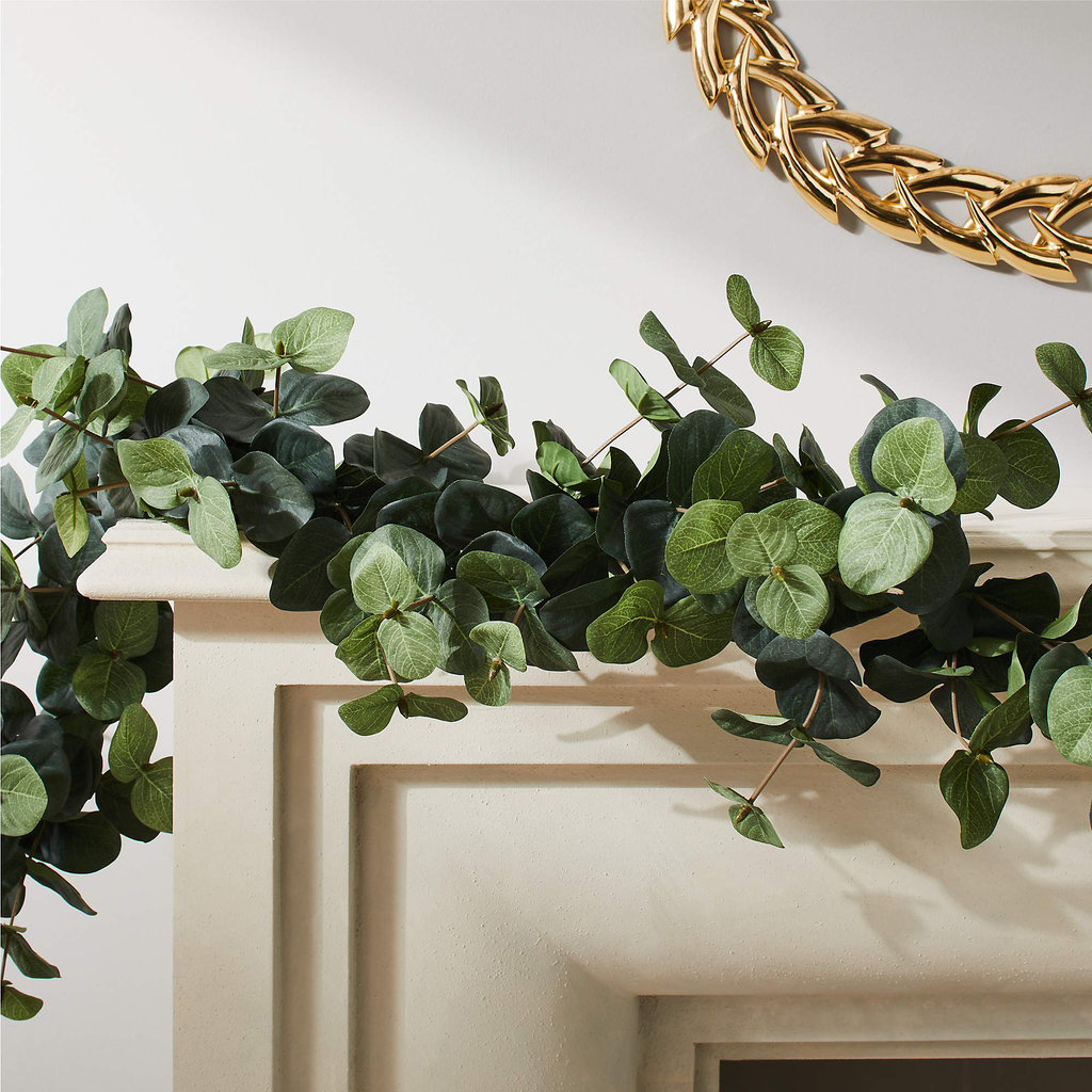 Copy this viral garland-hanging hack for just $4