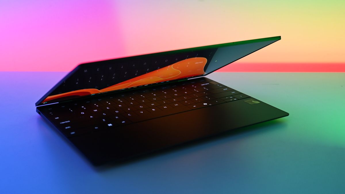 Dell XPS 13 (9345) with Snapdragon Review: Incredible power in a ...