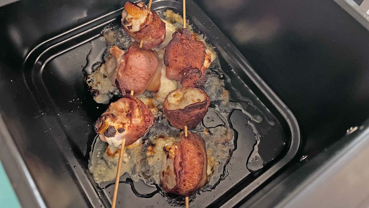 These air fryer turkey poppers are a fun twist on your festive feasting ...