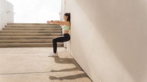 I did a 5-minute wall sit every day for a week — here’s what happened ...