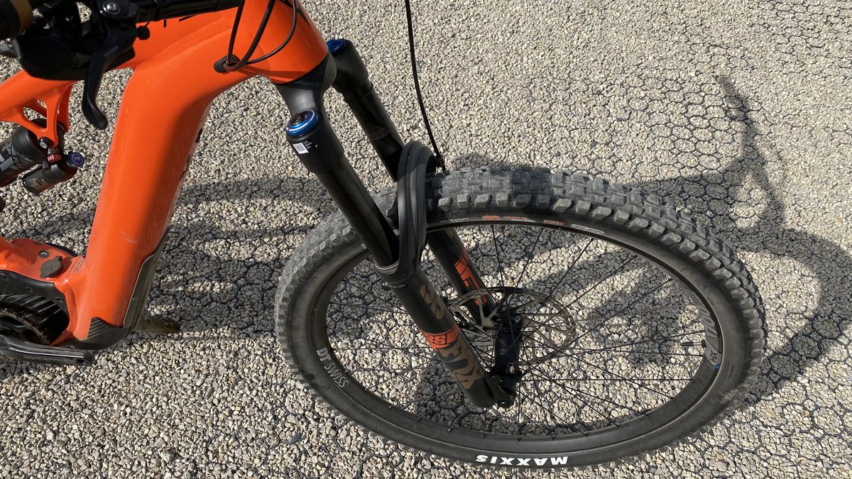 Whyte E-160 RSX e-MTB review – faster, further, smarter, sleeker | Bike ...