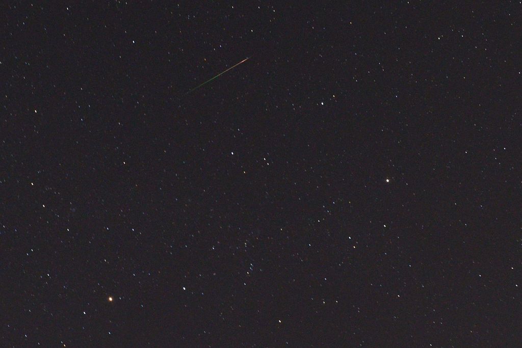 The 2022 Orionid meteor shower put on a show around the world (photos ...