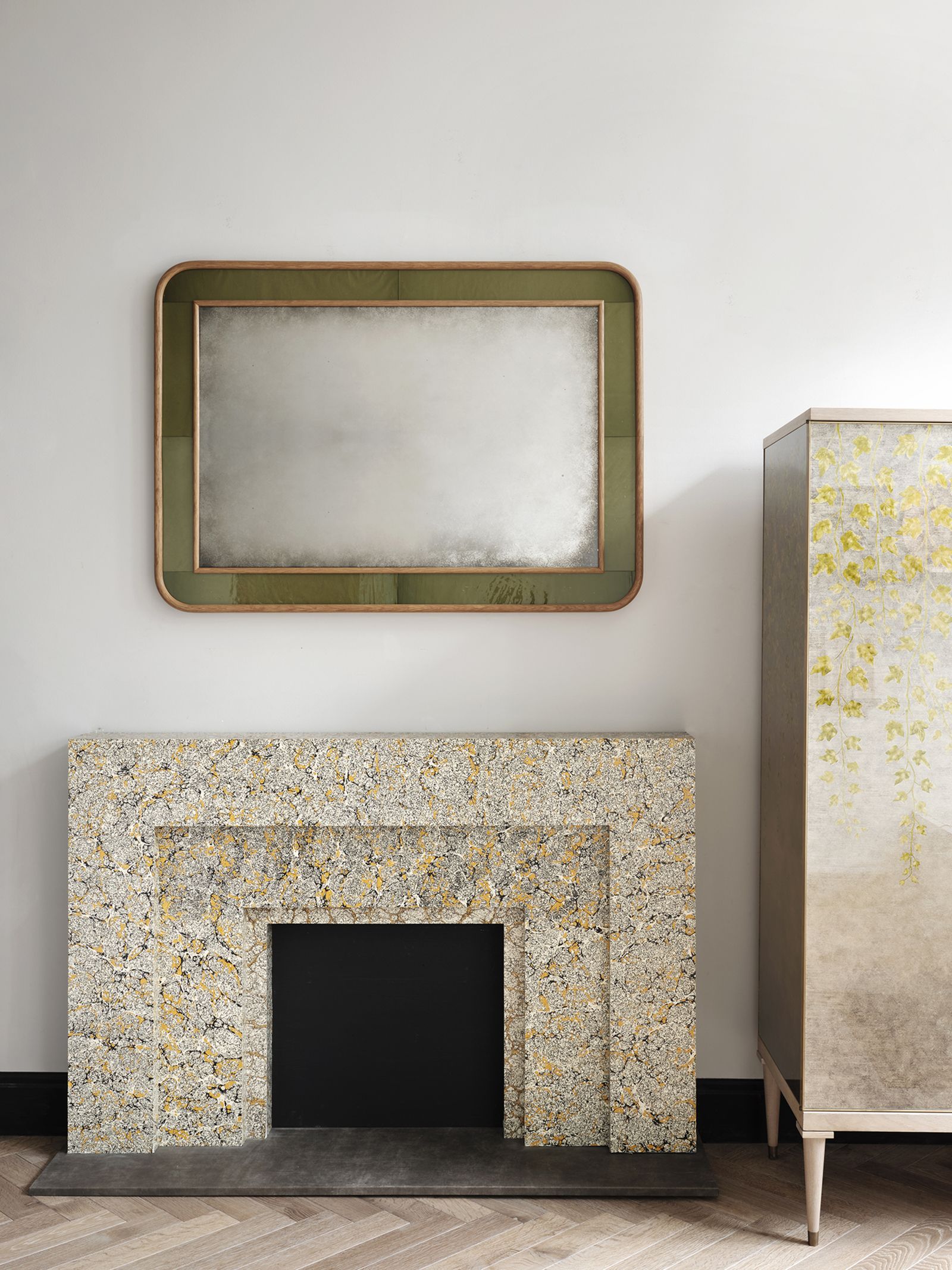 Mirror trends – modern designs for a chic interior | Livingetc