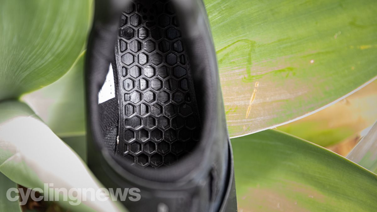 Shimano RC3 road shoes review | Cyclingnews