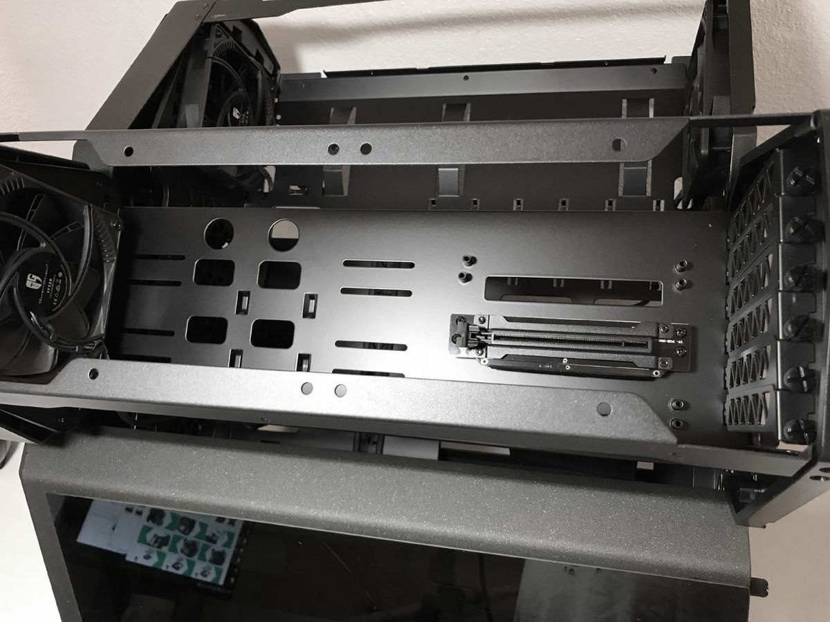 Deepcool Quadstellar Full-Tower ATX Chassis