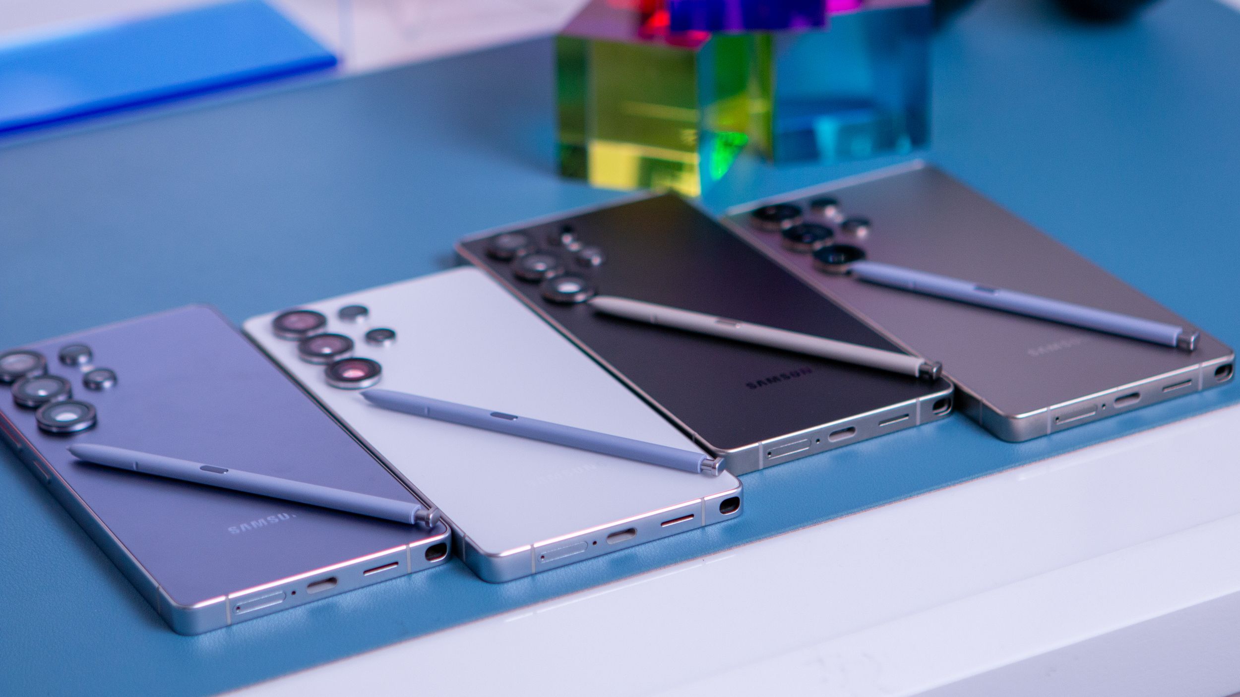 Not a typo: the Galaxy S25 Ultra just scored a record-smashing discount ...