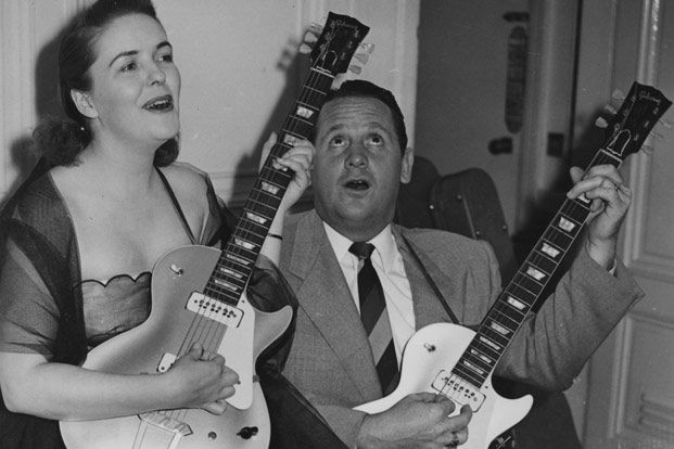 Forgotten Guitar: Les Paul and Mary Ford's 1954 Guitar Duel | Guitar World