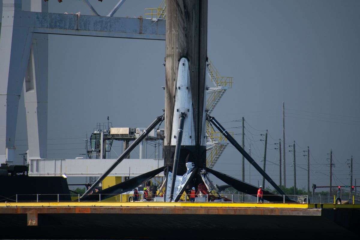 SpaceX's 1st 'Block 5' Rocket: A Tale of 2 Launches | Space