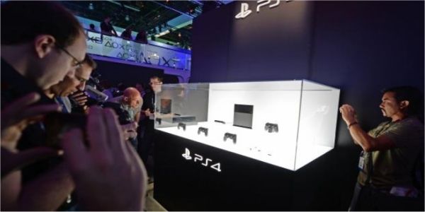 PS4 Failure Rate Nears 1% As More Foxconn Allegations Surface | Cinemablend