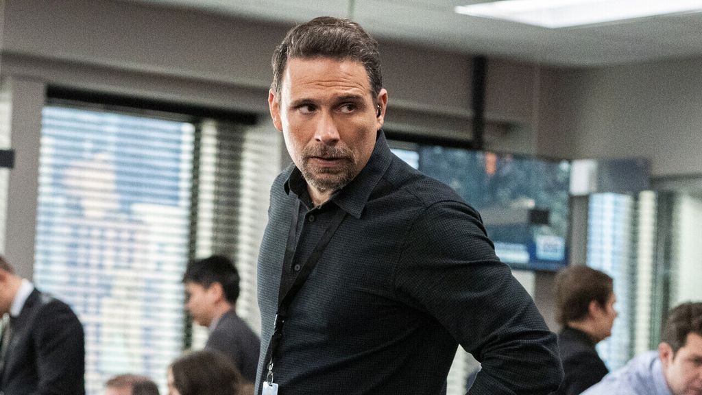 First Looks At New FBI Episode Reveal The Team Ready For Action ...