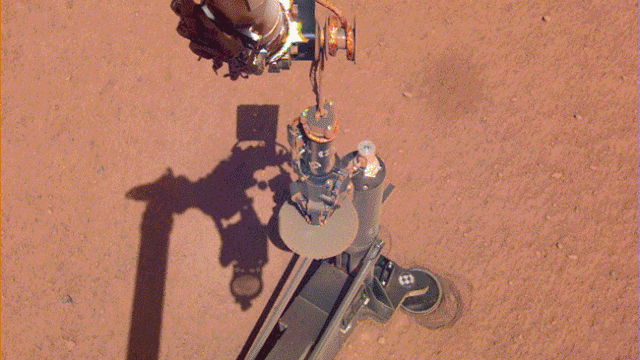 InSight Team Gets Look at Stuck 'Mole' on Mars | Space