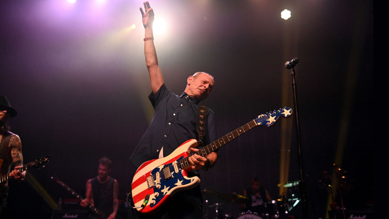 "He gave you everything he had and then some. It's a dark day for rock ...