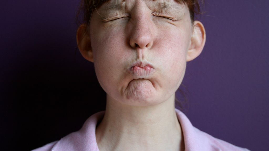 Why can't you suffocate by holding your breath? | Live Science