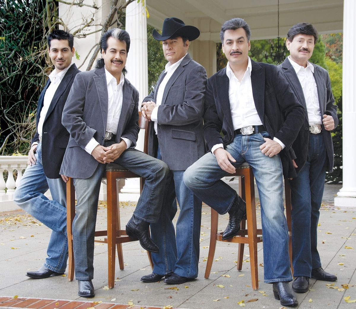 Tr3s Preps First-Ever Mexican Regional 'Unplugged' | Next TV ...