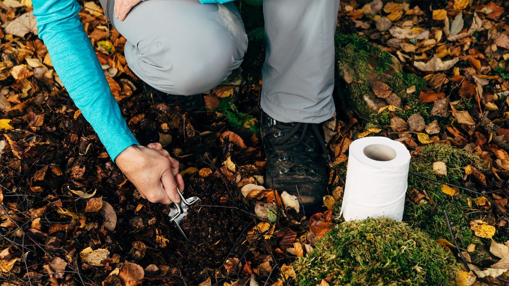 How to poop and pee on the trail: your guide to going when you need to ...
