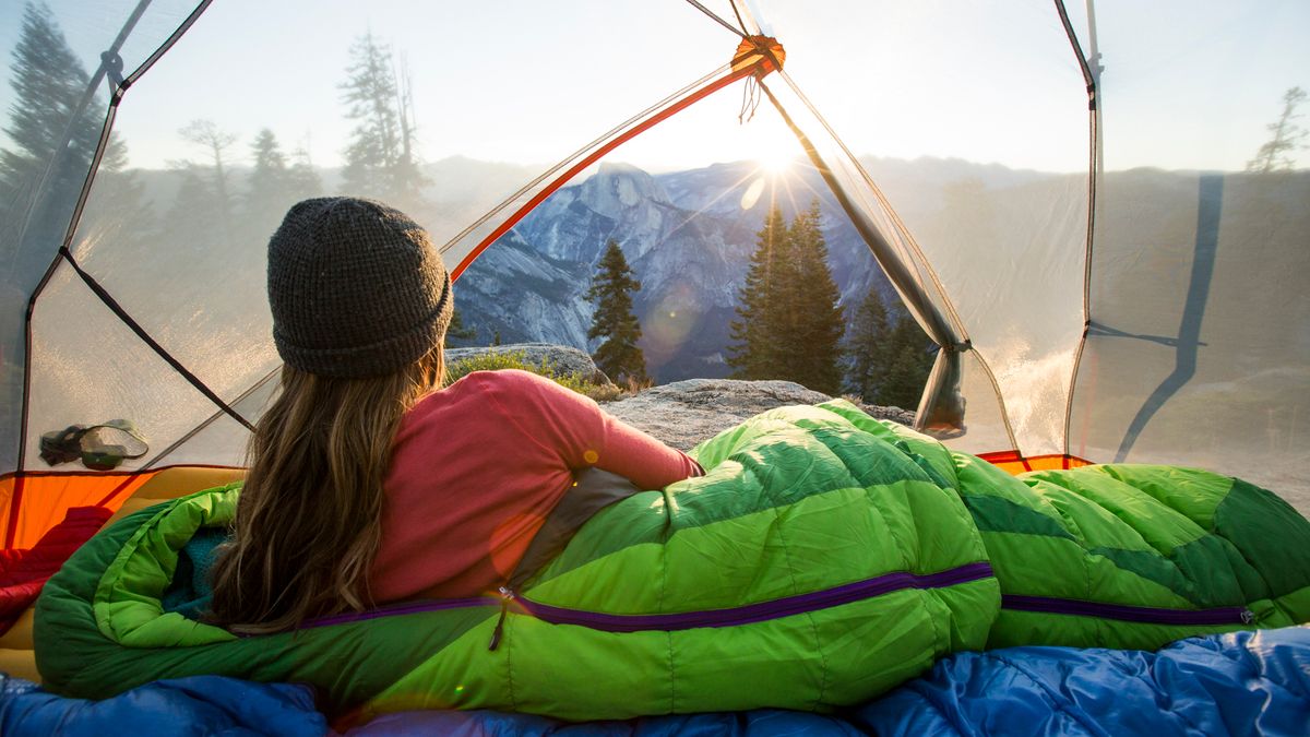 Sleeping bag temperature ratings: choose the right one | Advnture