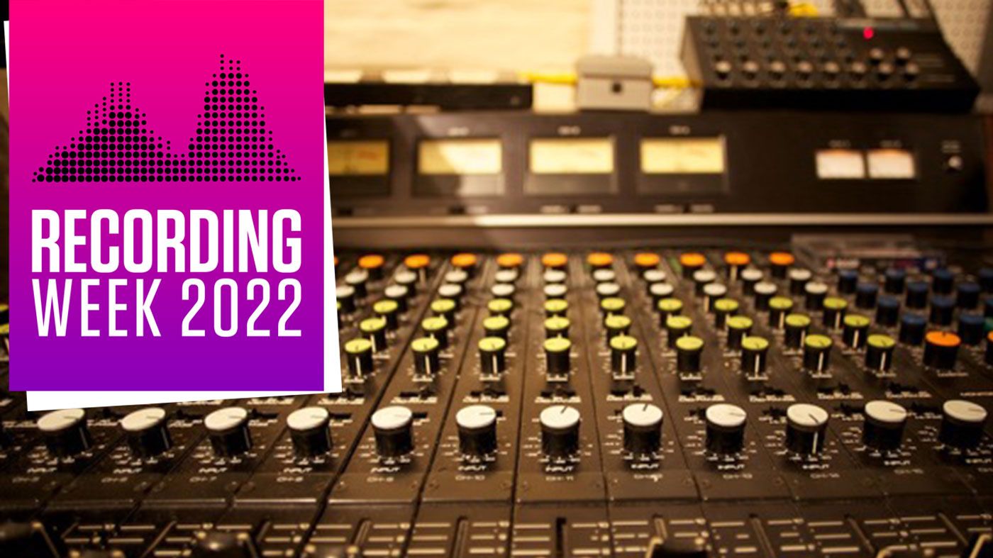 Your first session recording in a studio: 6 essential tips for success ...