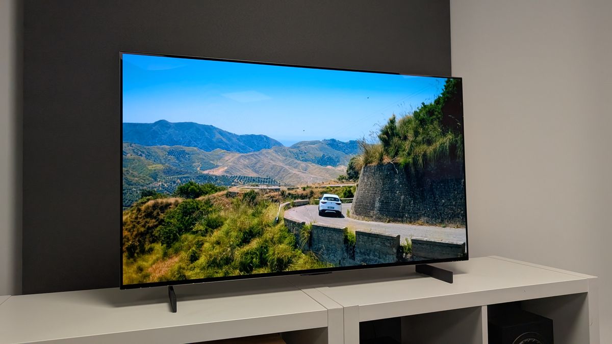 There's a problem with small OLED TVs – and it may not be what you ...