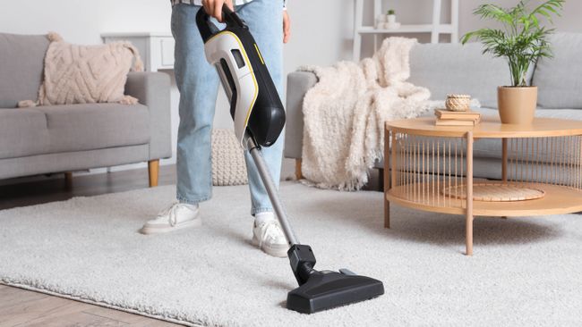 This is the one mistake that can damage your vacuum cleaner — and you ...