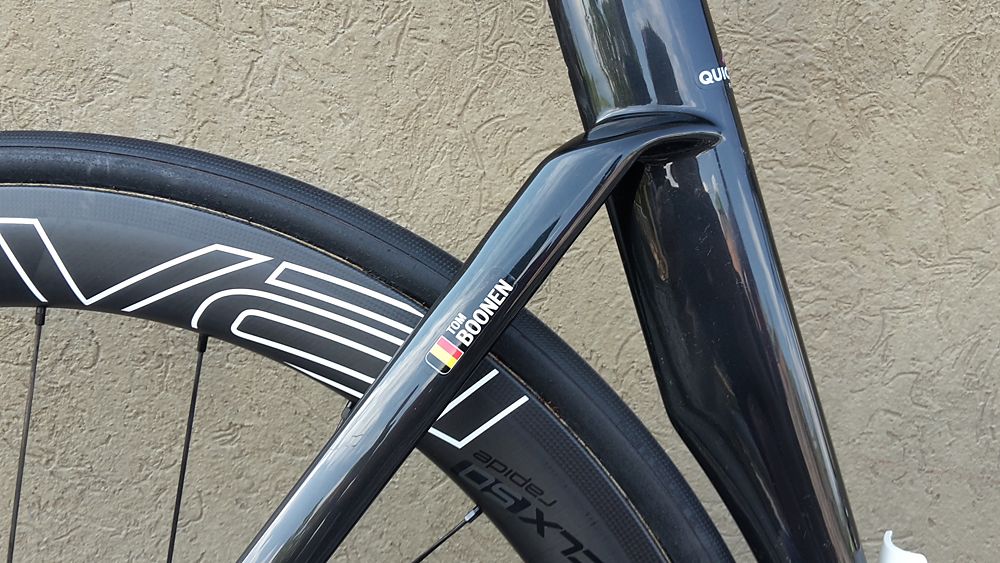 Tom Boonen's 2017 Quick-Step Floors Specialized S-Works Venge ViAS Disc ...