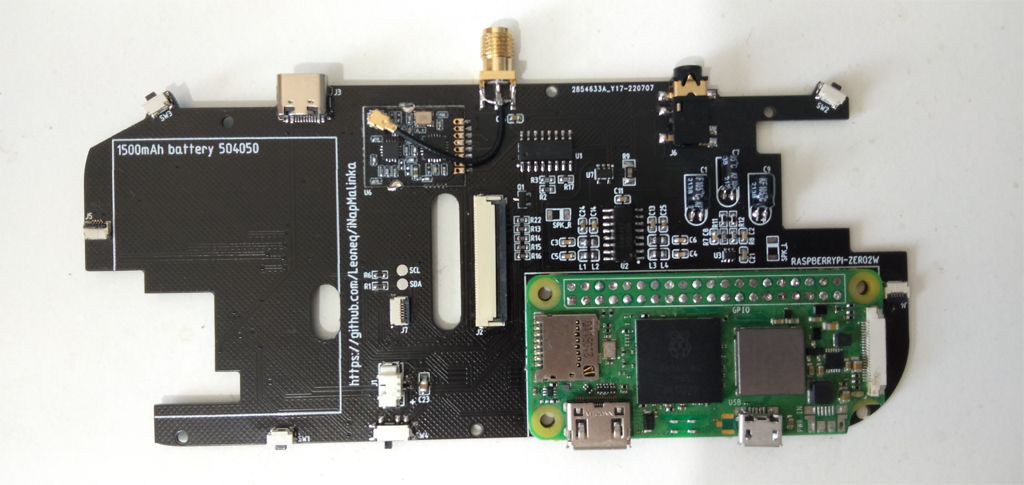 Raspberry Pi Radio Controller Doubles as Handheld Gaming Rig | Tom's ...