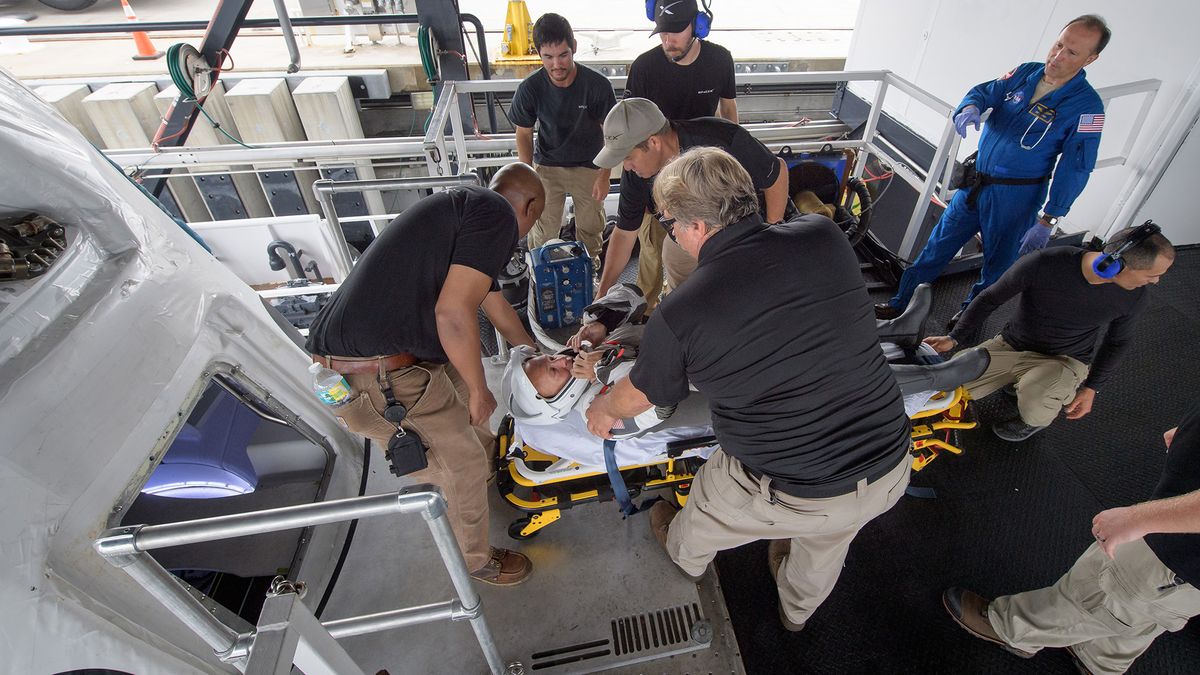 In Photos: NASA Practices Emergency Astronaut Recovery with SpaceX ...