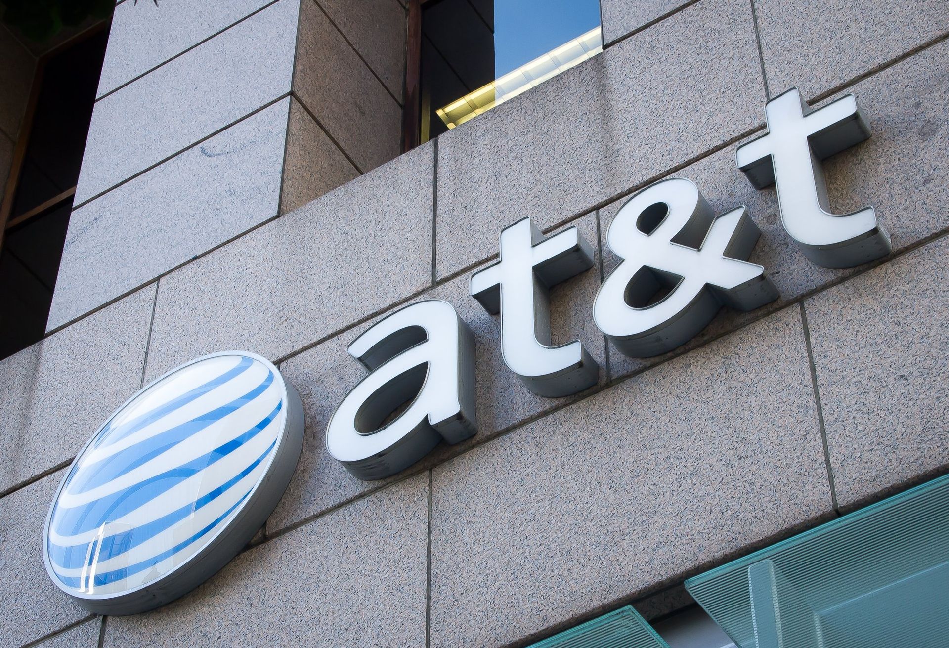 AT&T Wireless outage? Here's what you need to do! | Android Central