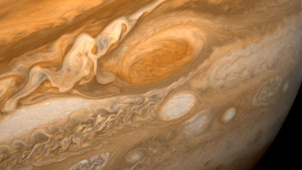 10 Interesting Places in the Solar System We'd Like to Visit | Live Science