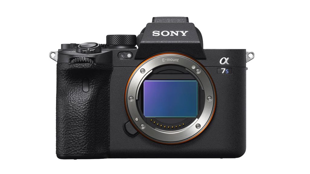 Best cameras for low light photography | Space