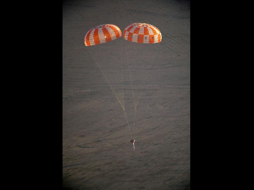 Photos: NASA Tests Orion Spacecraft Parachutes: Dec. 20, 2011 | Space