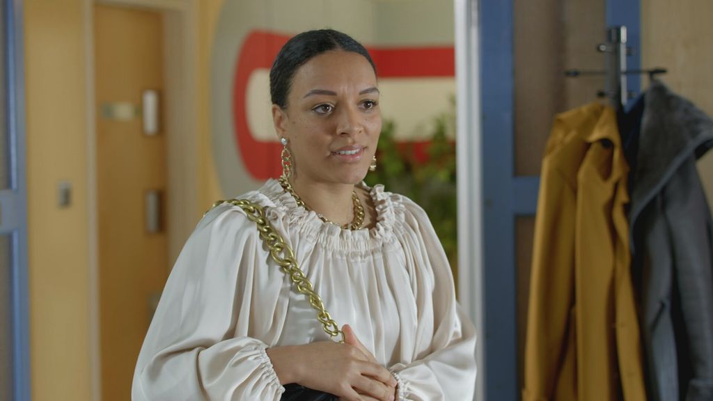 Doctors spoilers: Scarlett Kiernan new receptionist | What to Watch