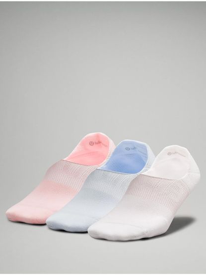 The 17 Best Grippy Socks for Any Workout | Who What Wear