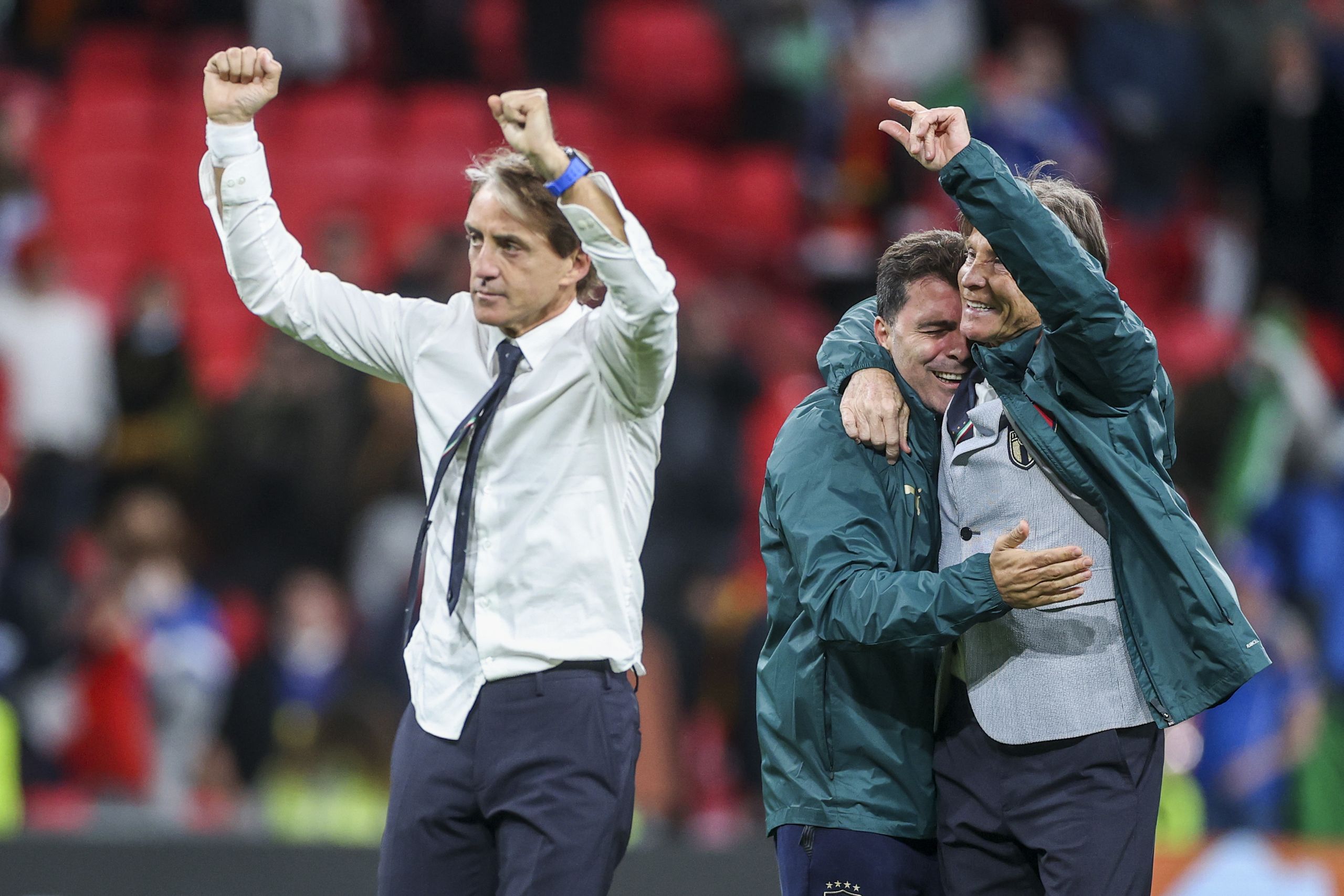 Delighted Roberto Mancini urges Italy to rest up for final push ...