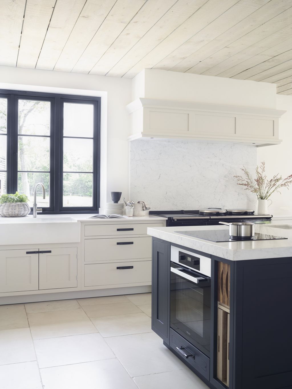 7 lessons in modern farmhouse style the designer of this elegant ...