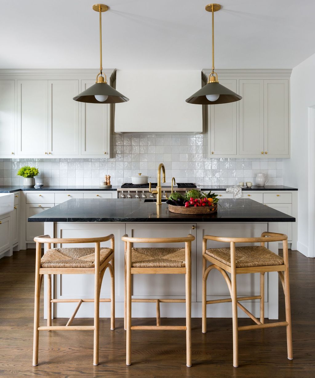Contemporary California style with a relaxed, lived-in look | Homes and ...