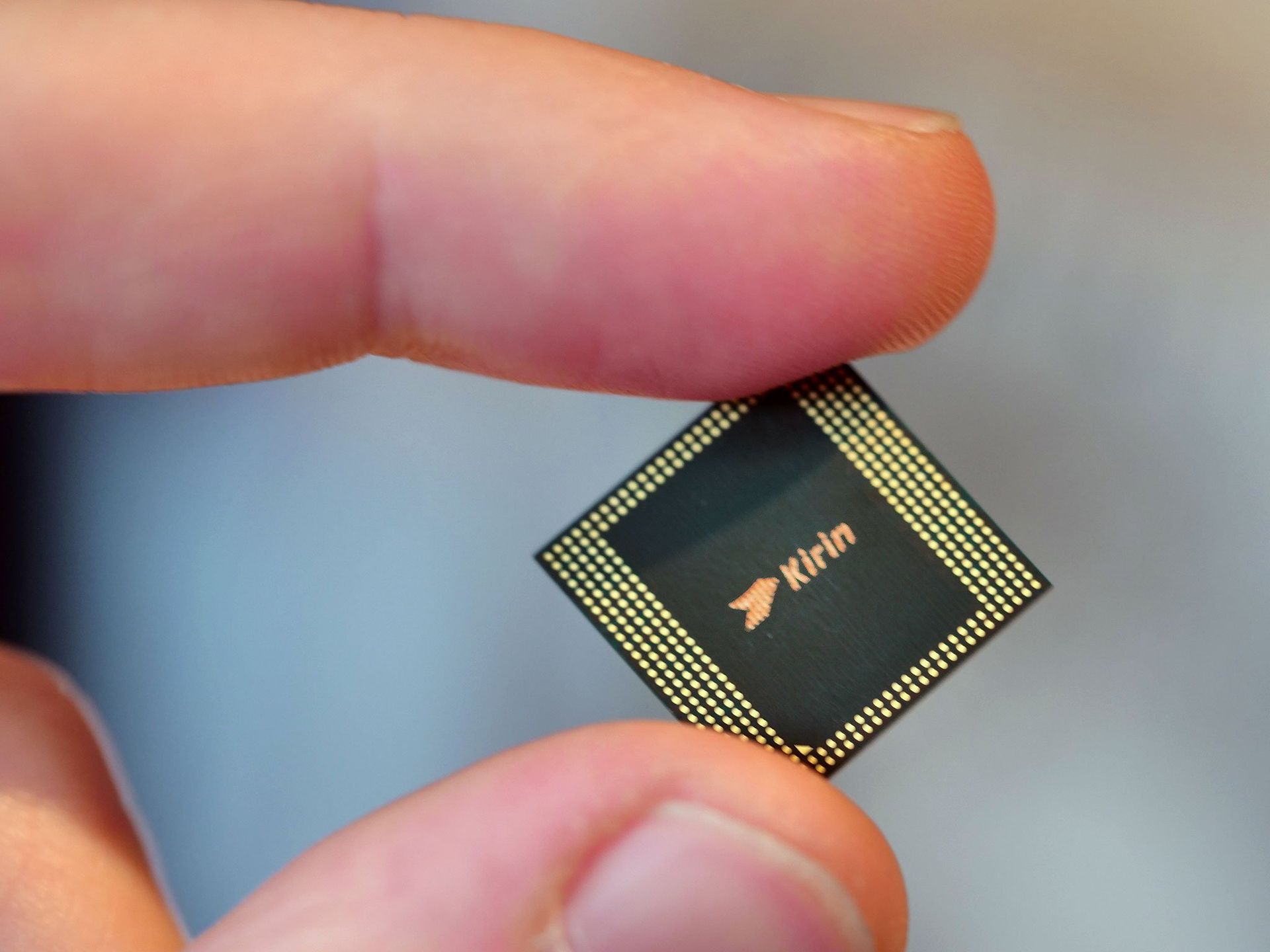 Huawei's upcoming Kirin 990 chipset will support 4K video capture at ...