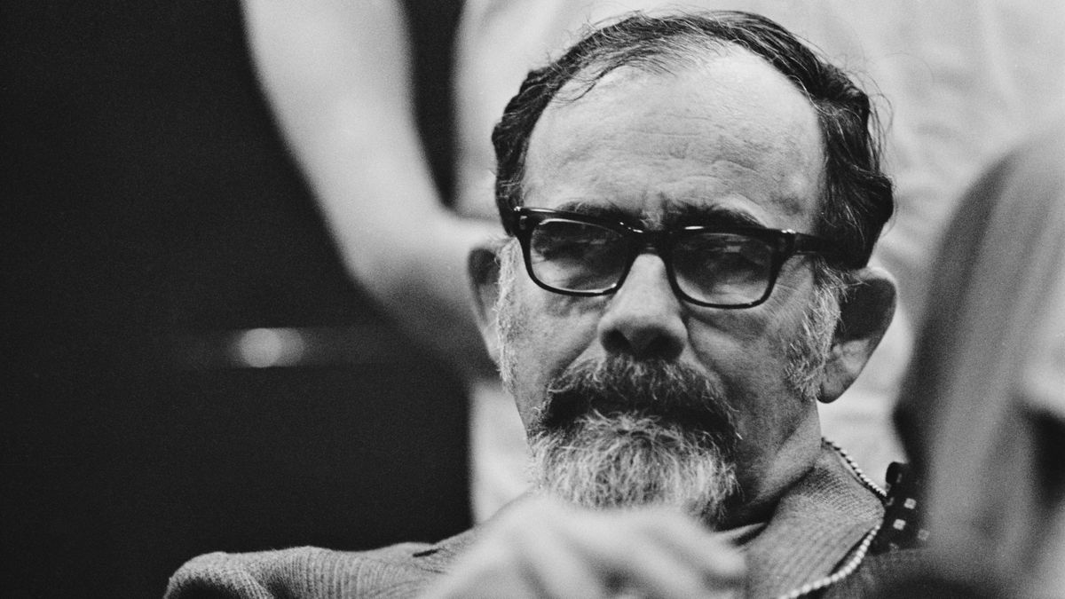 11 saxophonists, 4 re-recordings and a £17,000 haircut… The tortuous ...