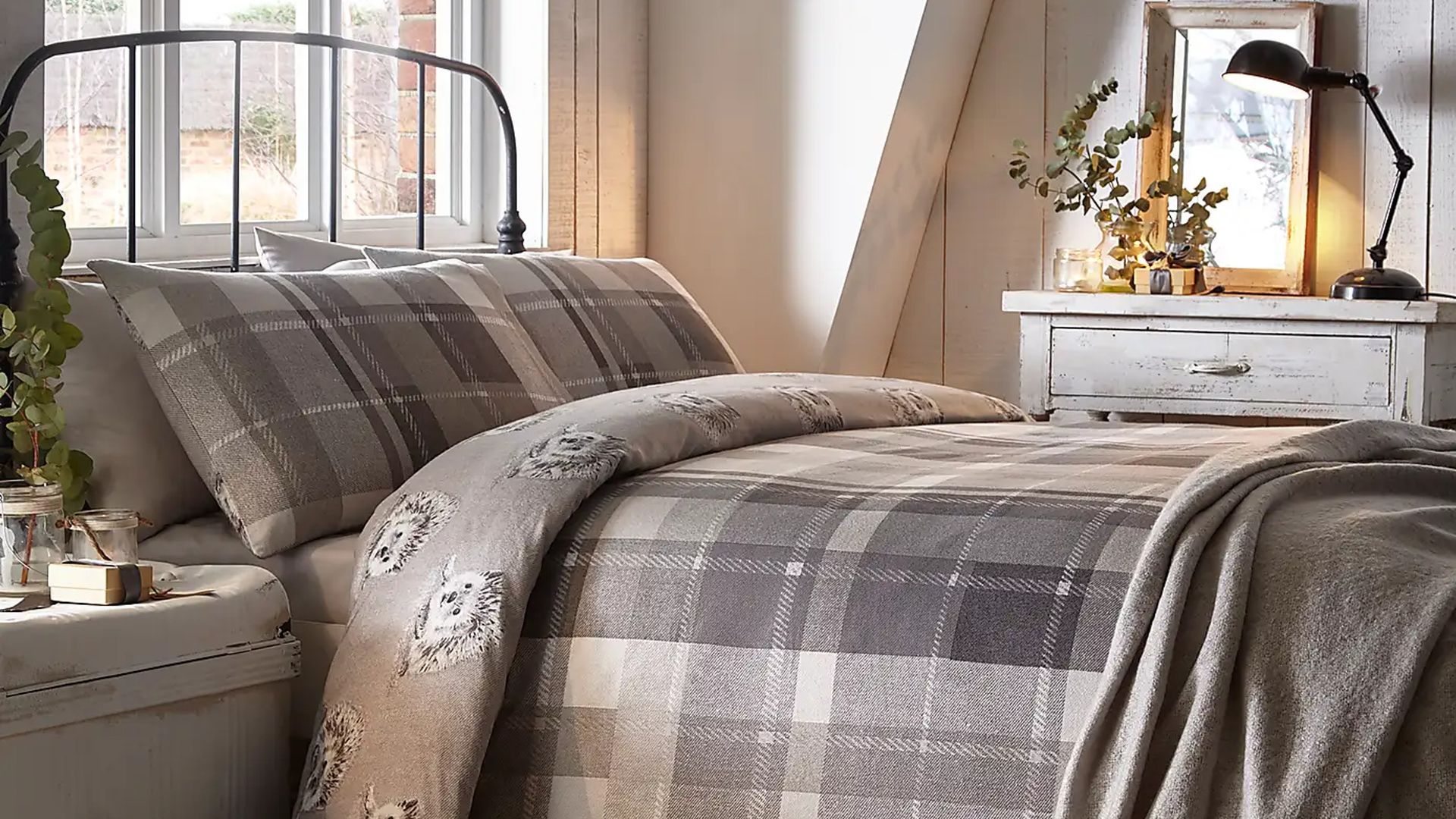 This Dunelm reversible bedding is defining the autumn season | Ideal Home