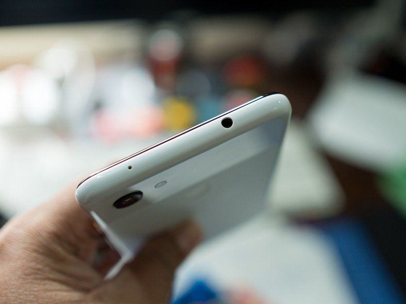 Pixel 3a review, one year later: Still the best mid-range camera ...