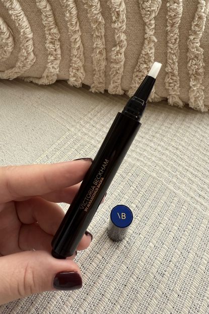 Victoria Beckham The Concealer Pen: Reviewed By An Editor | Marie Claire UK