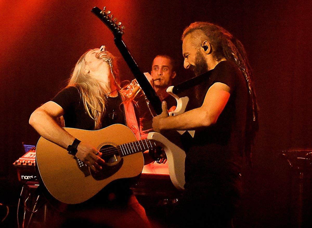 First Look: Lazuli Live In London | Louder